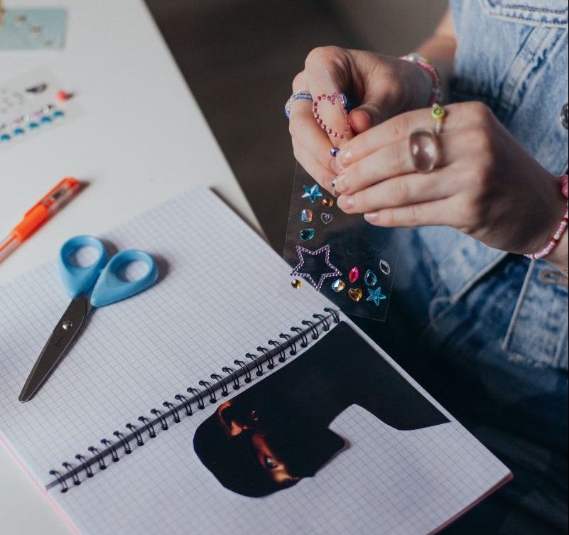 Top 3 ways kids can use colour to regulate emotions - SelfDesign ...